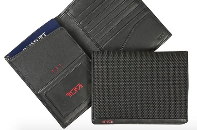 Review: TUMI ID Lock Passport Case