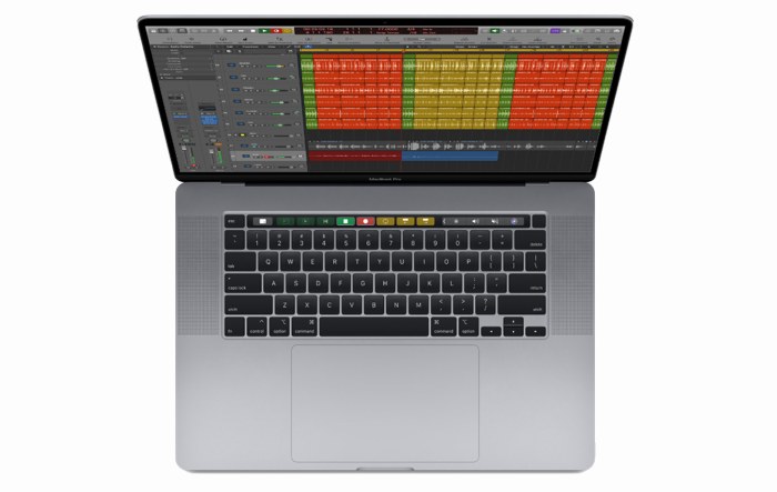 Apple MacBook Pro 16″ Delivers Power to the Creative Traveler