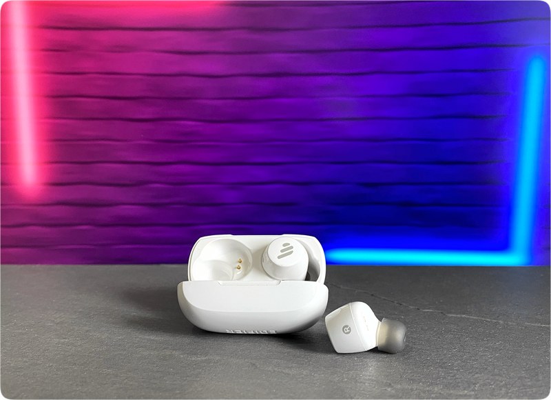 Review: Edifier TWS1 Earbuds – 32 Hours of Music