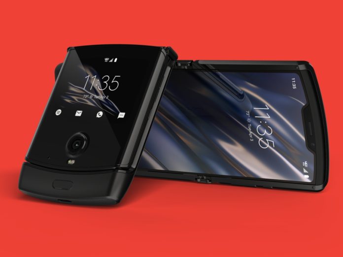 Daily Travel Tech Deals: Motorola RAZR gets Huge $1,000 off