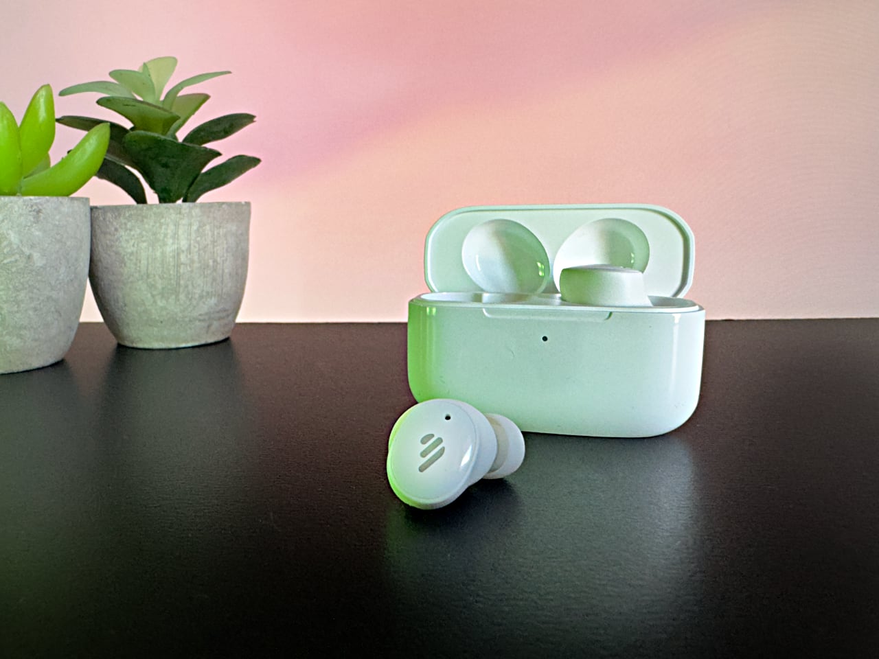 Edifier TWS1 Pro 2 Earbuds Review: Perfect for Podcasts